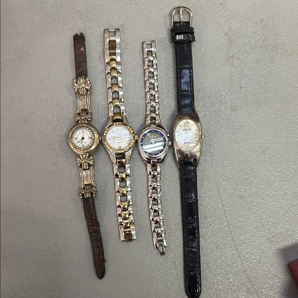 Fossil | Accessories | 4 Womens Watches Fosil Relic By Fosil Novelle ...